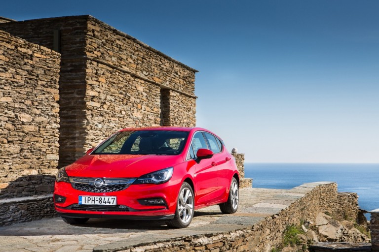 Η Opel στο Σαλόνι της Γενεύης - autoliveris