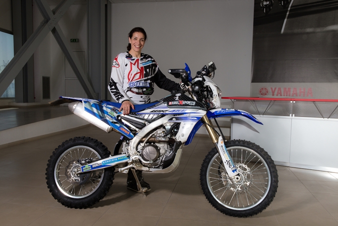 Μια μαμά easy rider - autoliveris