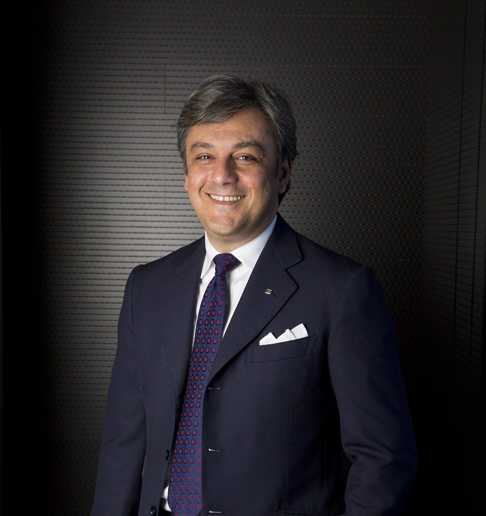 Ο Luca de Meo CEO της χρονιάς - autoliveris