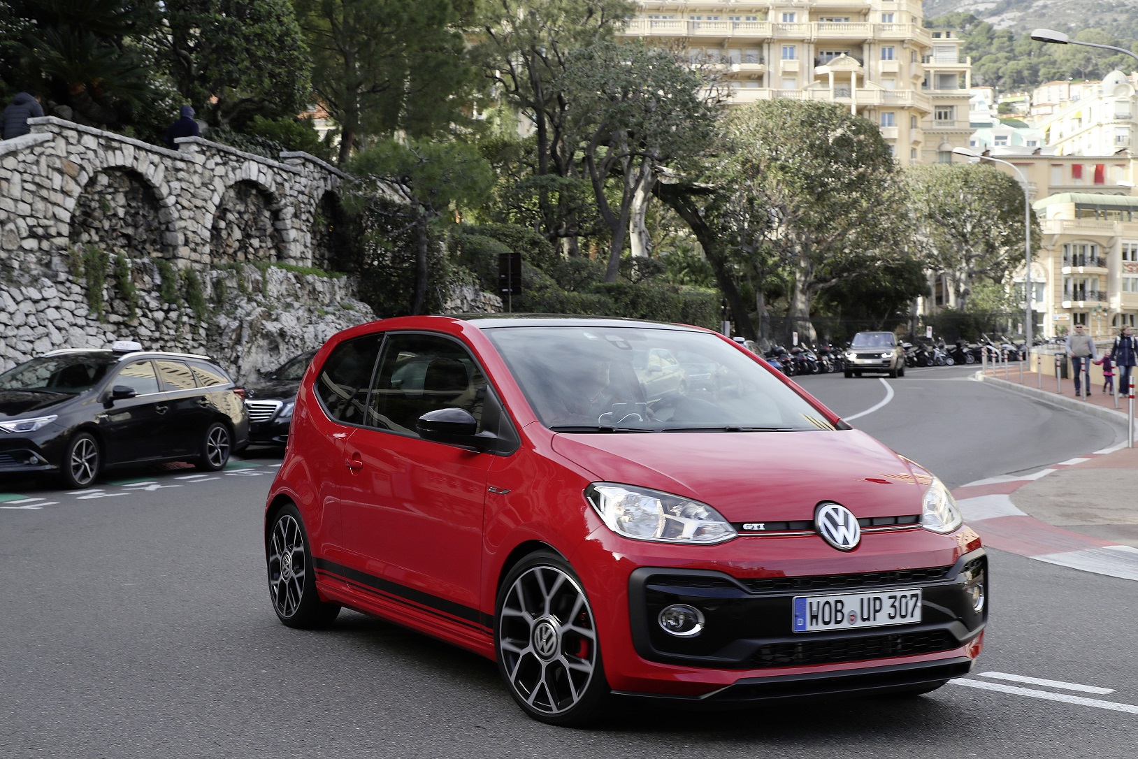 Πανελλήνια πρεμιέρα για το up! GTI στο Auto Festival - autoliveris