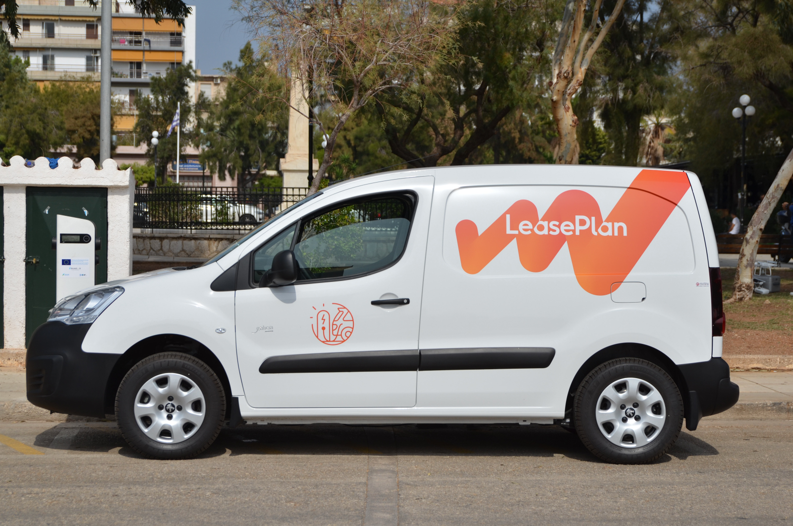 H LeasePlan Hellas στην πρίζα! - autoliveris