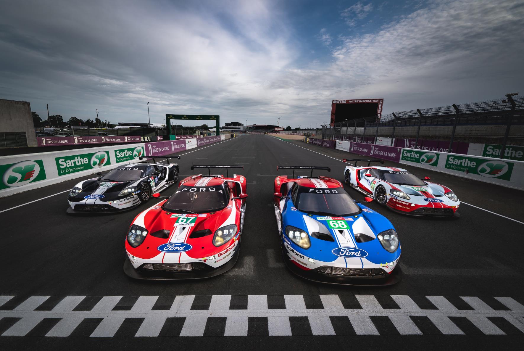 Πέντε Ford GT στο Le Mans (video) - autoliveris